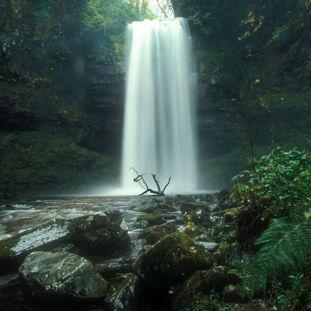Walking Wales - Henrhyd Falls - Welsh Country