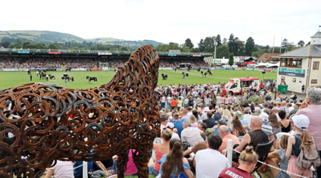 Welsh Country Magazine: Welsh Food, Arts & Crafts, Places to Stay