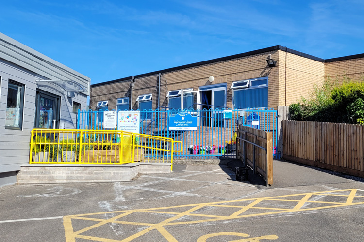 Back to School for FUW Glamorgan Members | Welsh Country