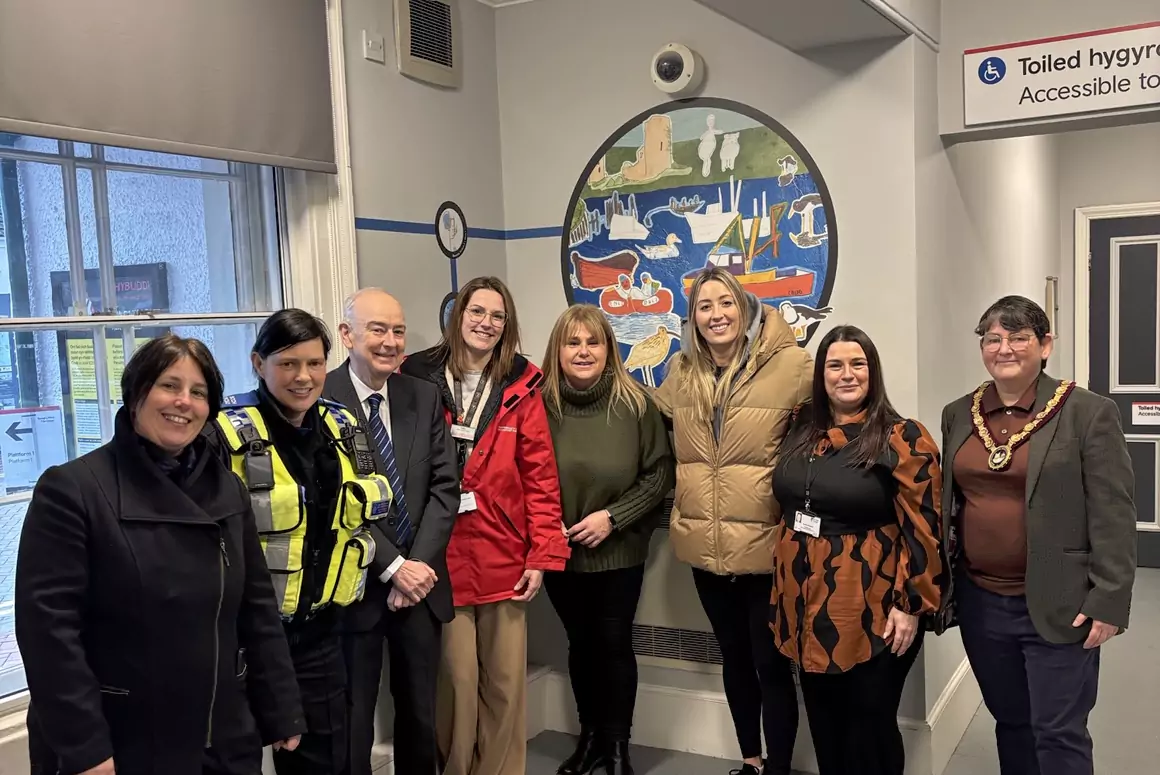 Launch of Inspiring 'Memories of Flint' Community Art Project | Welsh ...